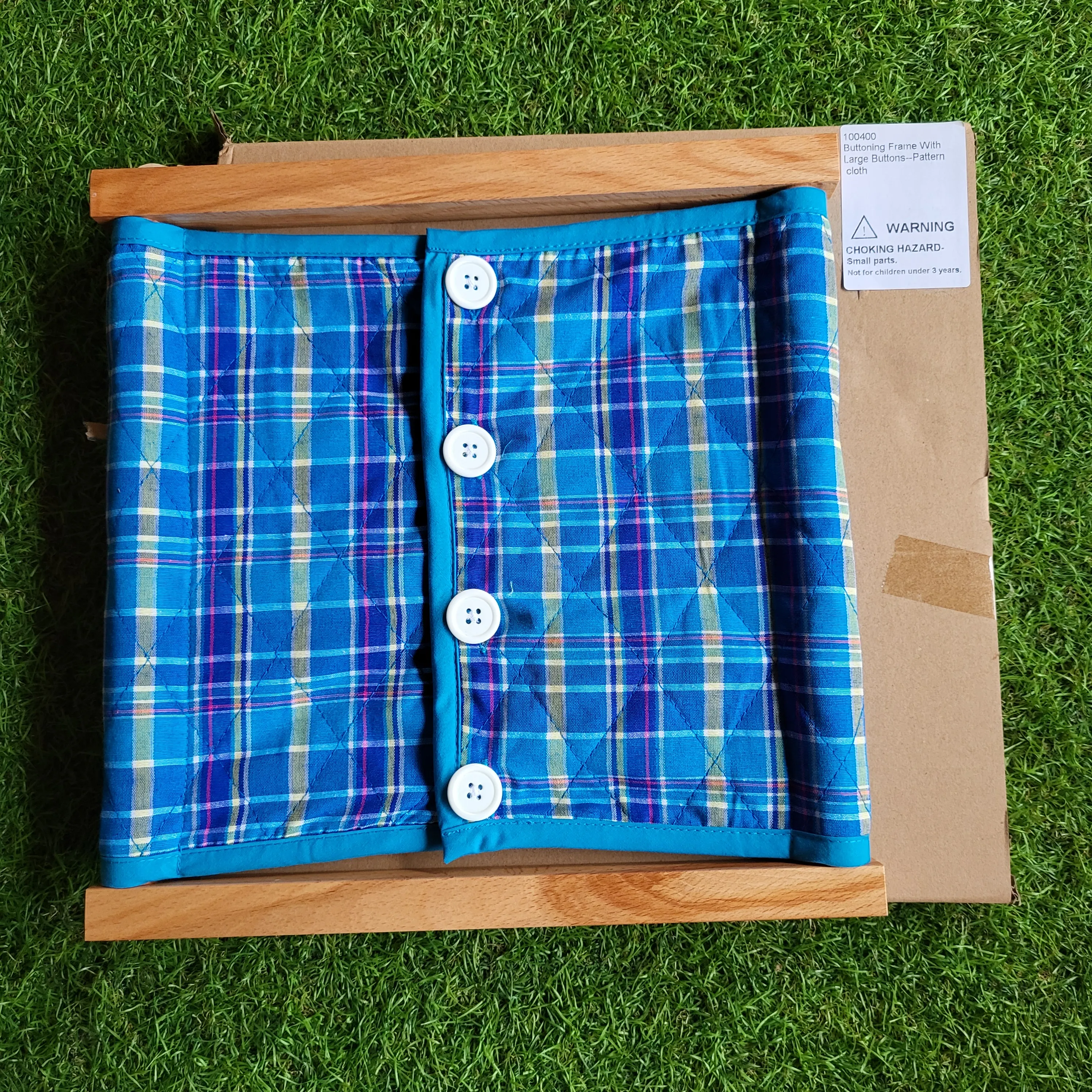 Large button Dressing Frame | Product | Montessori Supply India ...